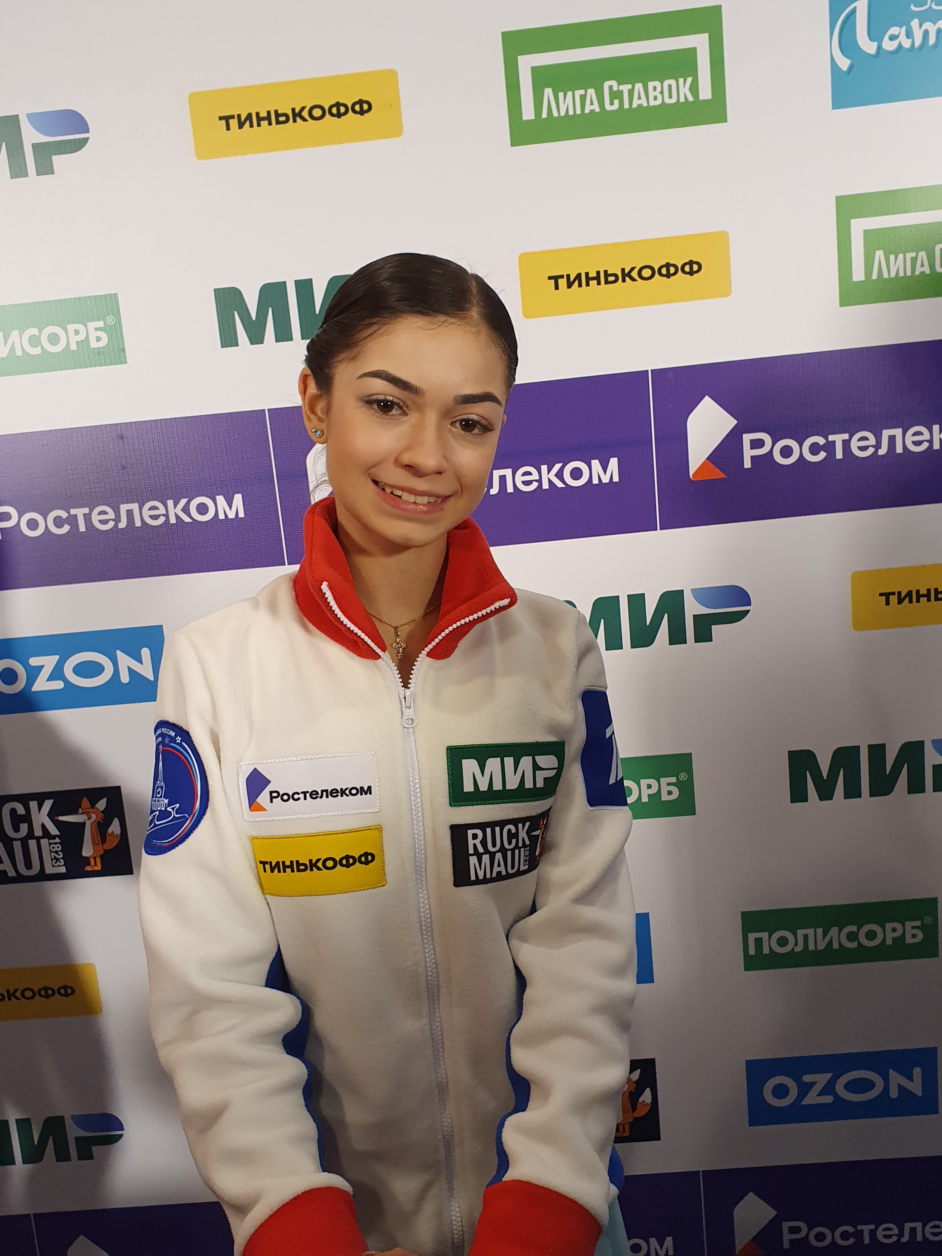 figureskating-online.com - Adelia Petrosian